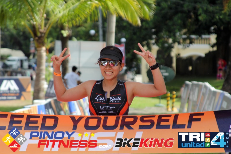 Top 8 Finish Line Poses at Tri United 4 | Pinoy Fitness