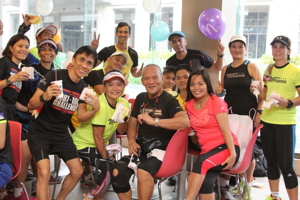 Pinoy Fitness XMAS Run Meet! | Pinoy Fitness